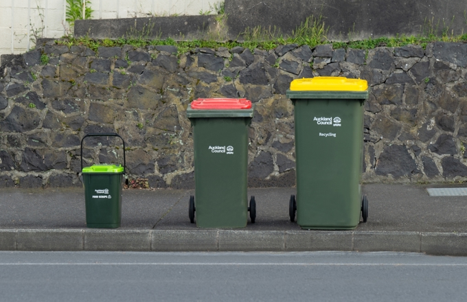 Recycling, rubbish and food scraps collection days change - OurAuckland