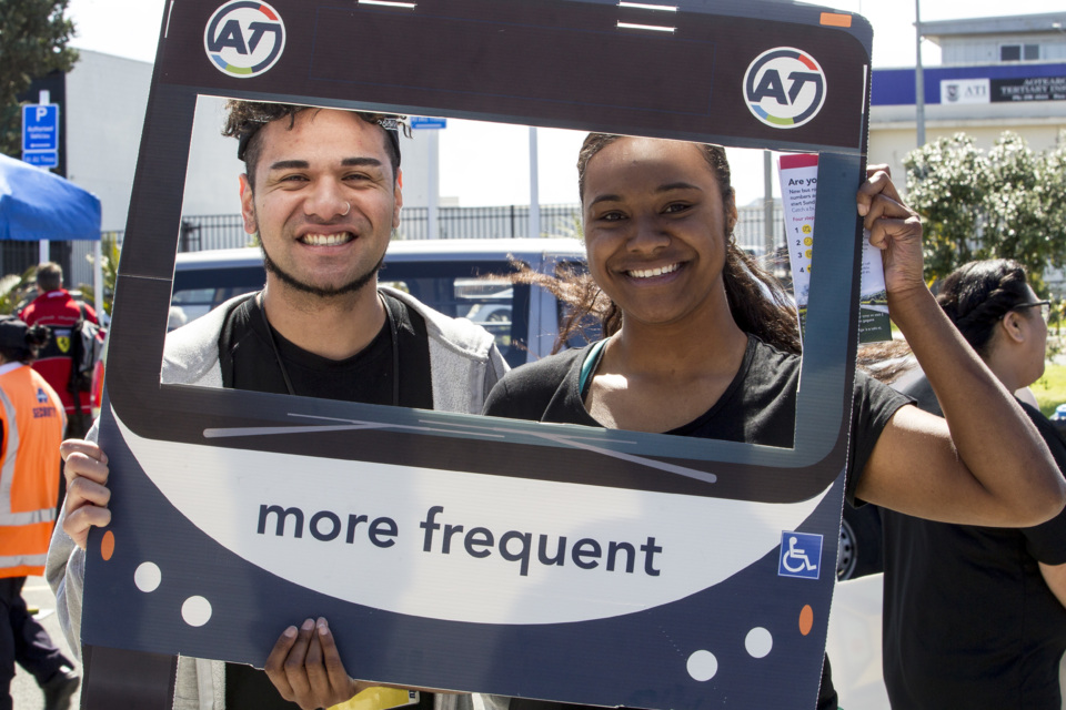 Extra leg room for Auckland buses - OurAuckland