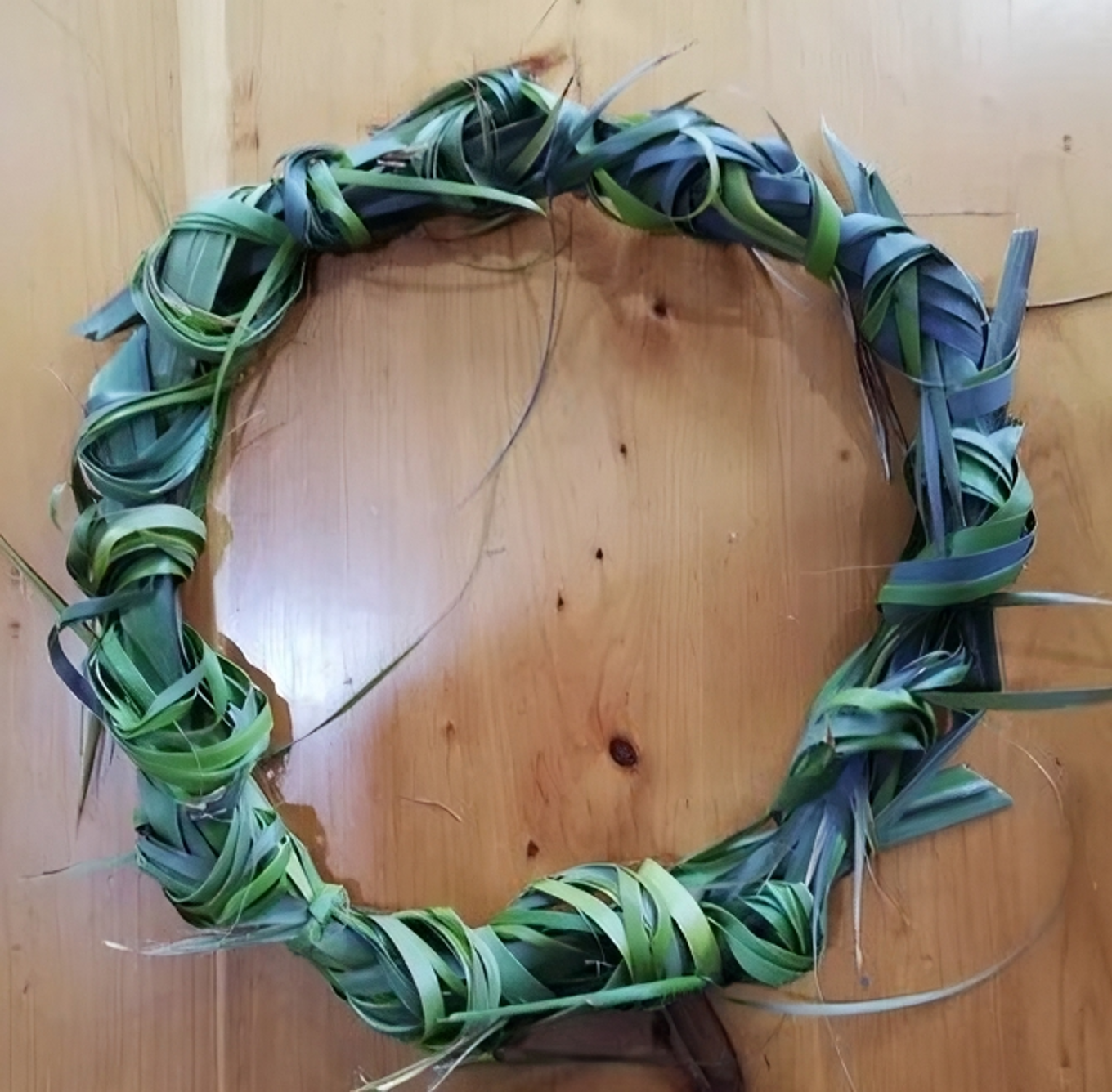 Weave your own Christmas wreath - OurAuckland