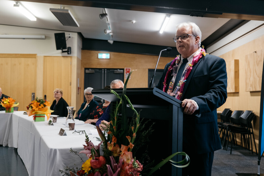 Manurewa board chair steps down early - OurAuckland