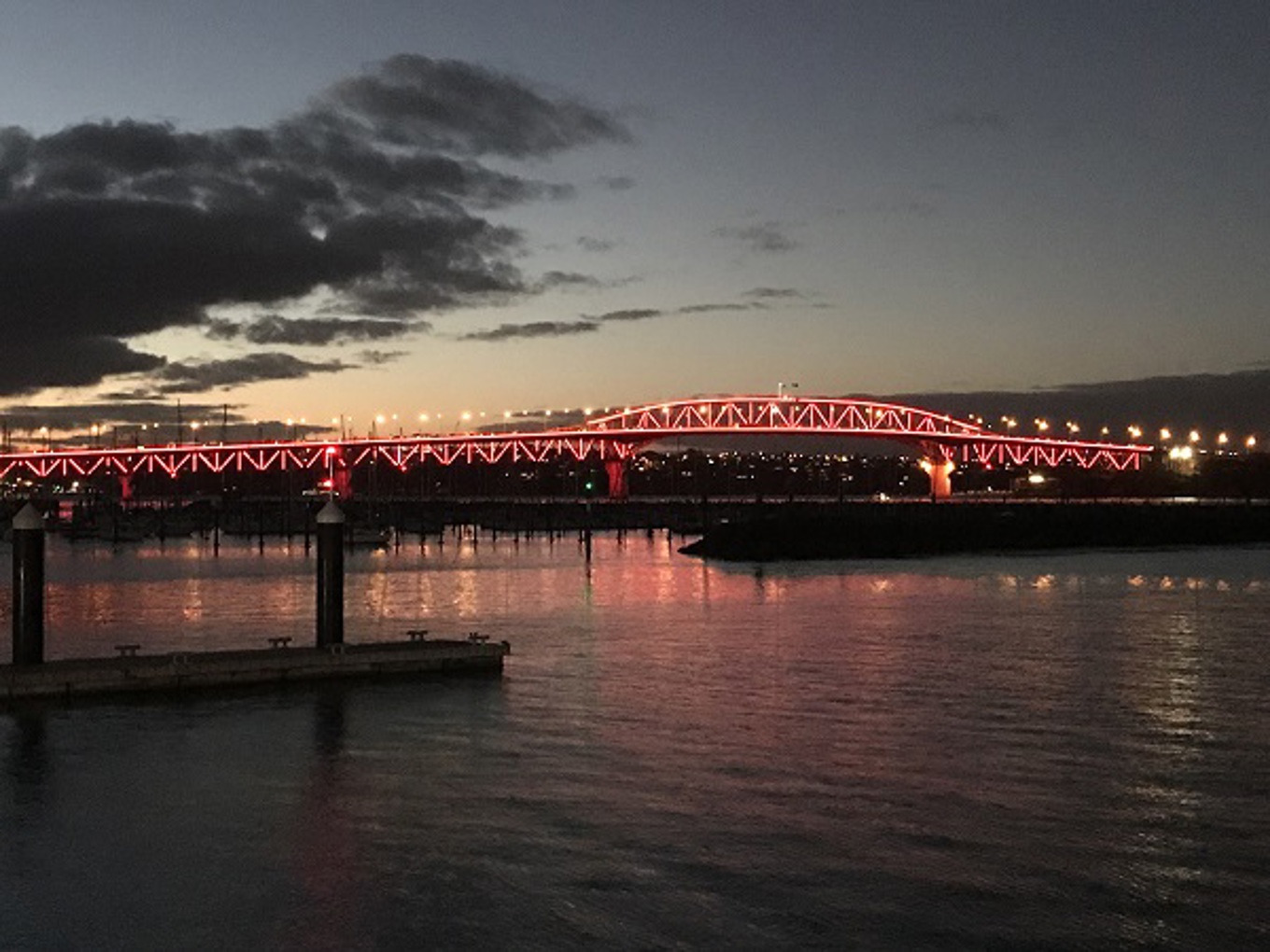 Bridge lights up for Poppy Day - OurAuckland