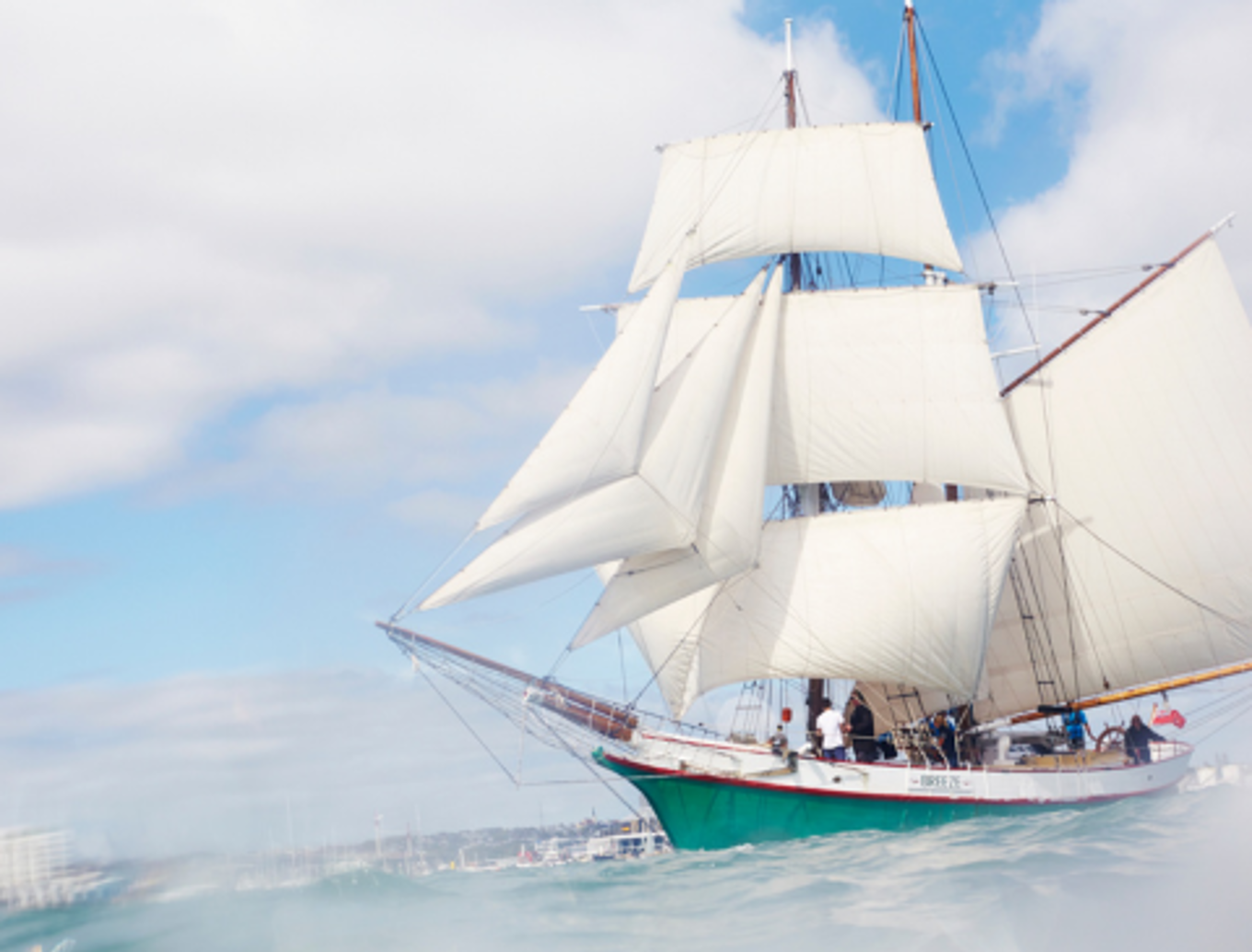 Breeze Sailing - OurAuckland