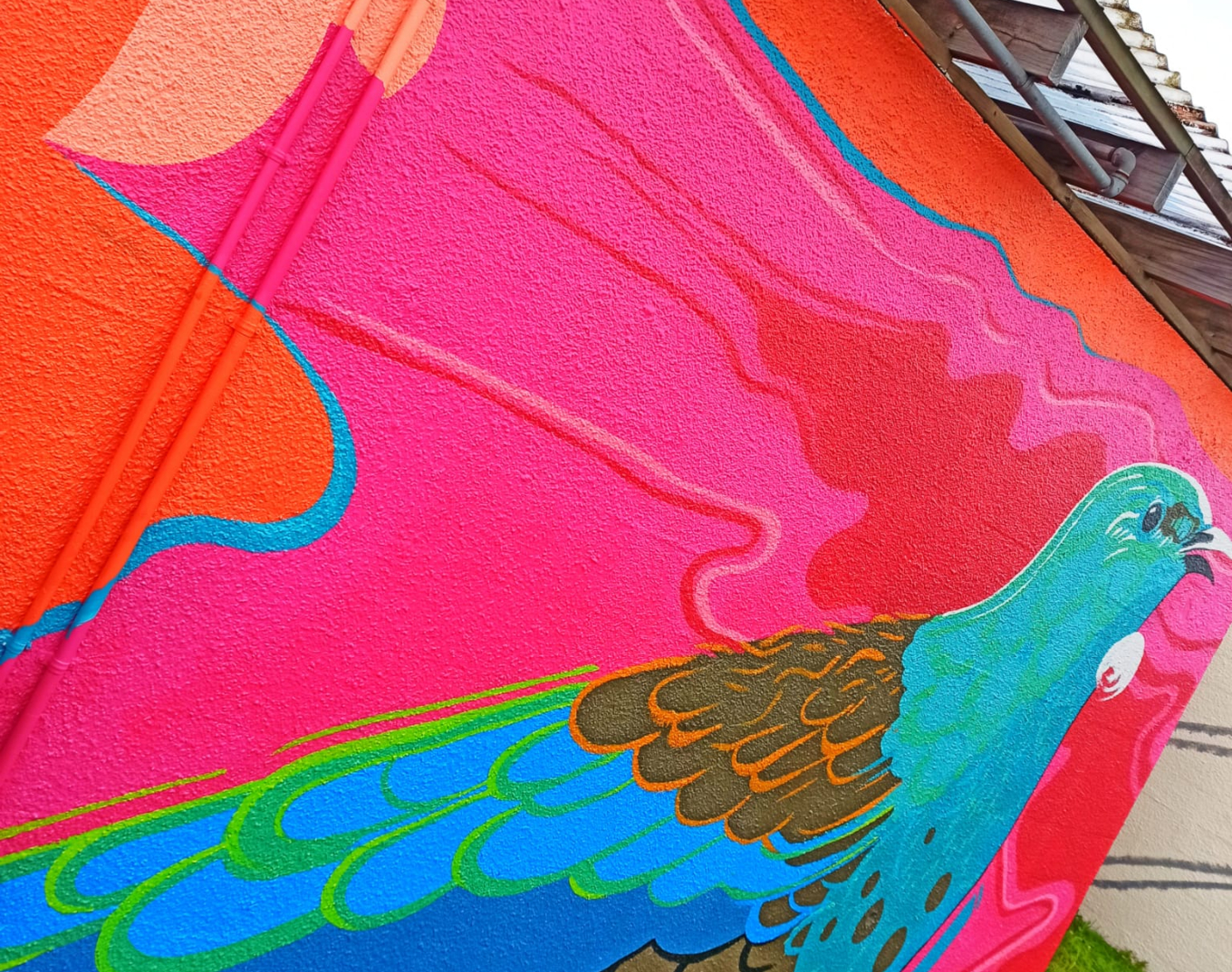 Mural celebrates Sunnynook community a year after floods - OurAuckland