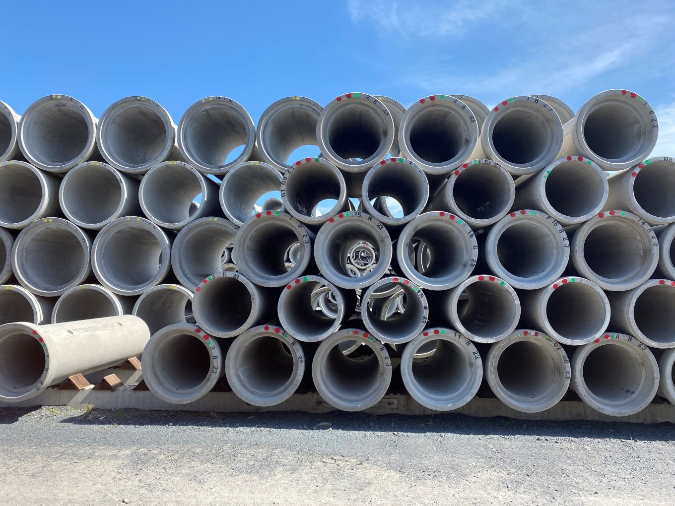 Auckland Council installs first low carbon pipes - OurAuckland