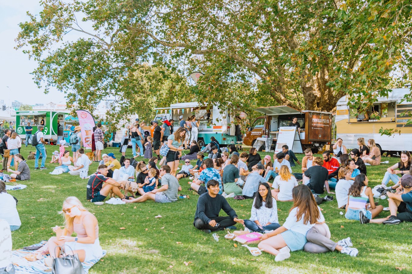 Food trucks at Stardome - OurAuckland