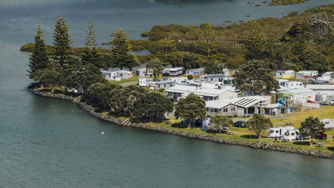 Discover the holiday in Whangateau Holiday Park - OurAuckland