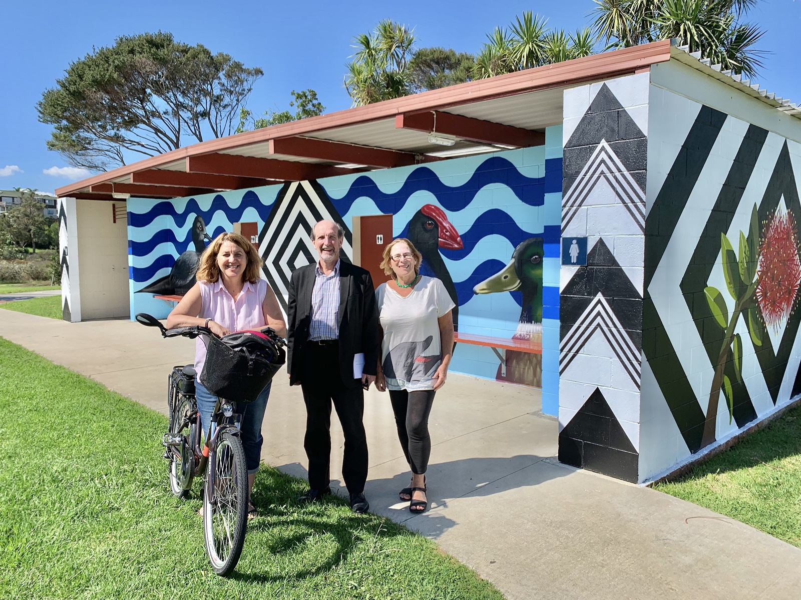 Mural calls for respect for wetlands and tidal flats - OurAuckland