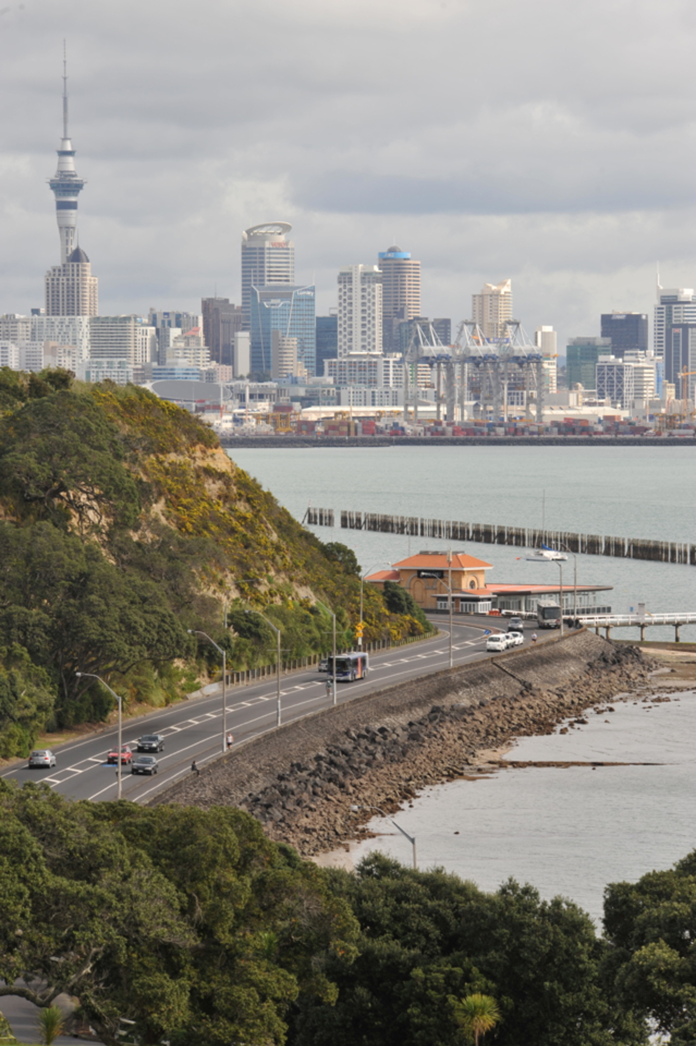 Aucklanders overwhelmingly supportive of calls to save water as drought ...