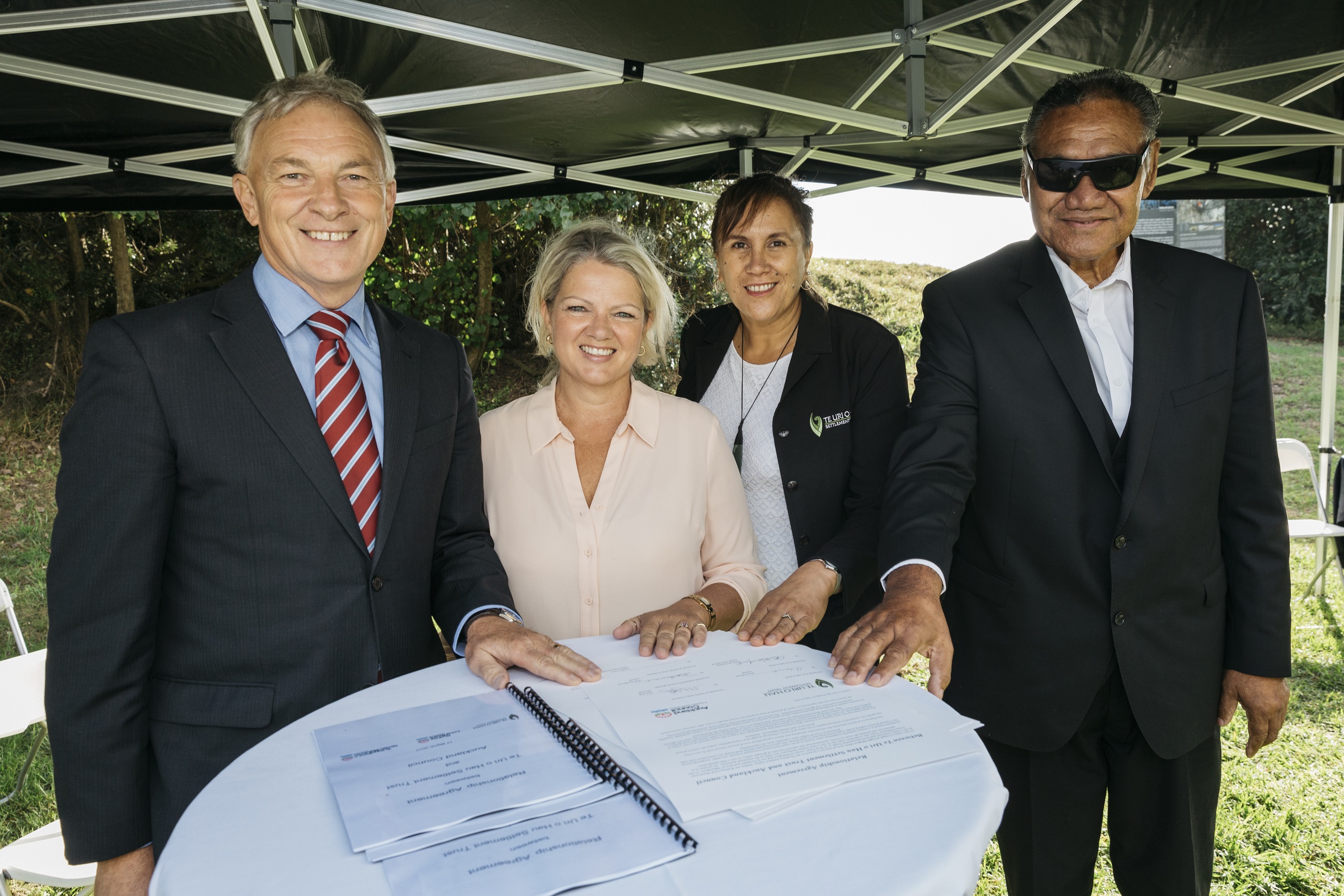 Mayor signs historic iwi relationship agreement - OurAuckland